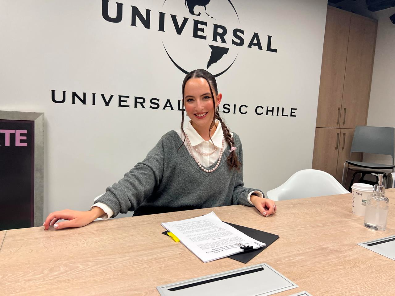 Un nuevo logro para Shirel: Firmó con Universal Music Publishing ...